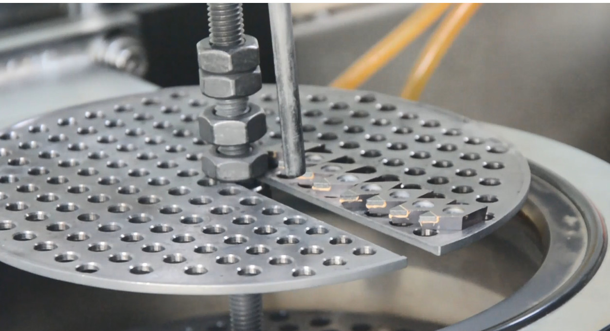 PCD/PCBN Inserts Brazing Vacuum Brazing Machine with 180*500mm Chamber ...